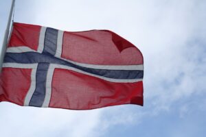 600 Norwegian Last Names or Surnames with Meanings